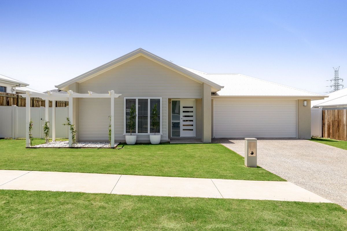 A New Standard in Modern Family Living - RealWay Toowoomba