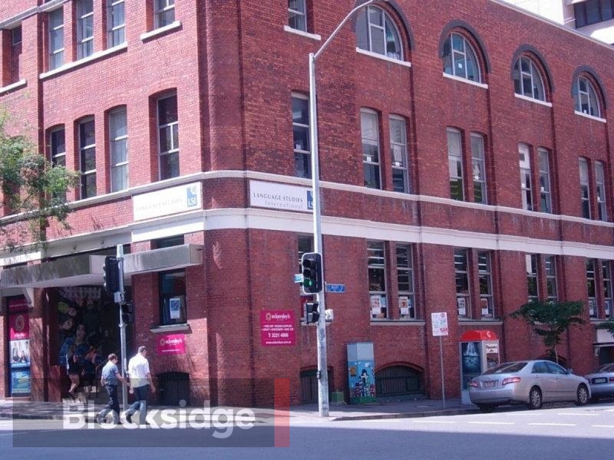 FULLY REFURBISHED 382 M2 WHOLE FLOOR SUIT COLLEGE : CLASS 9B ...