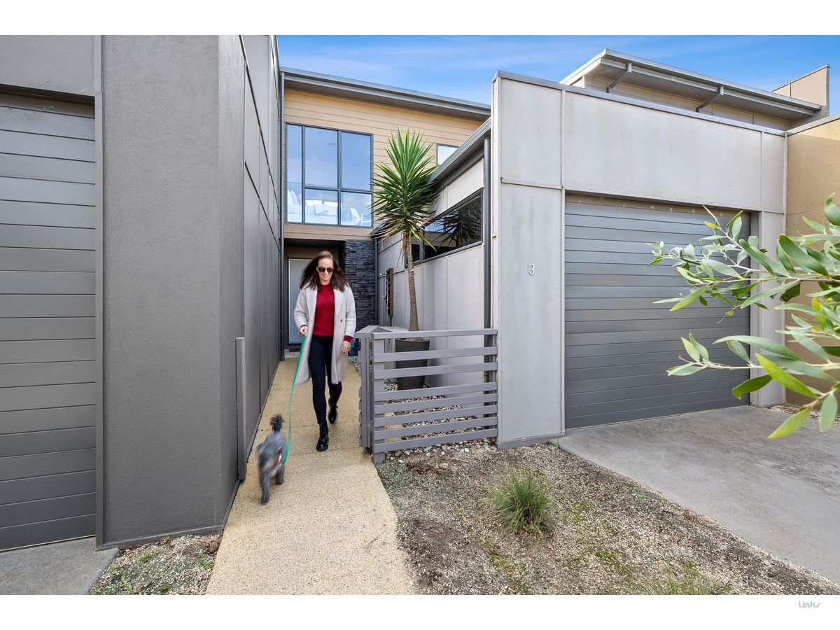 | Convenient North Facing Terrace with Lake View