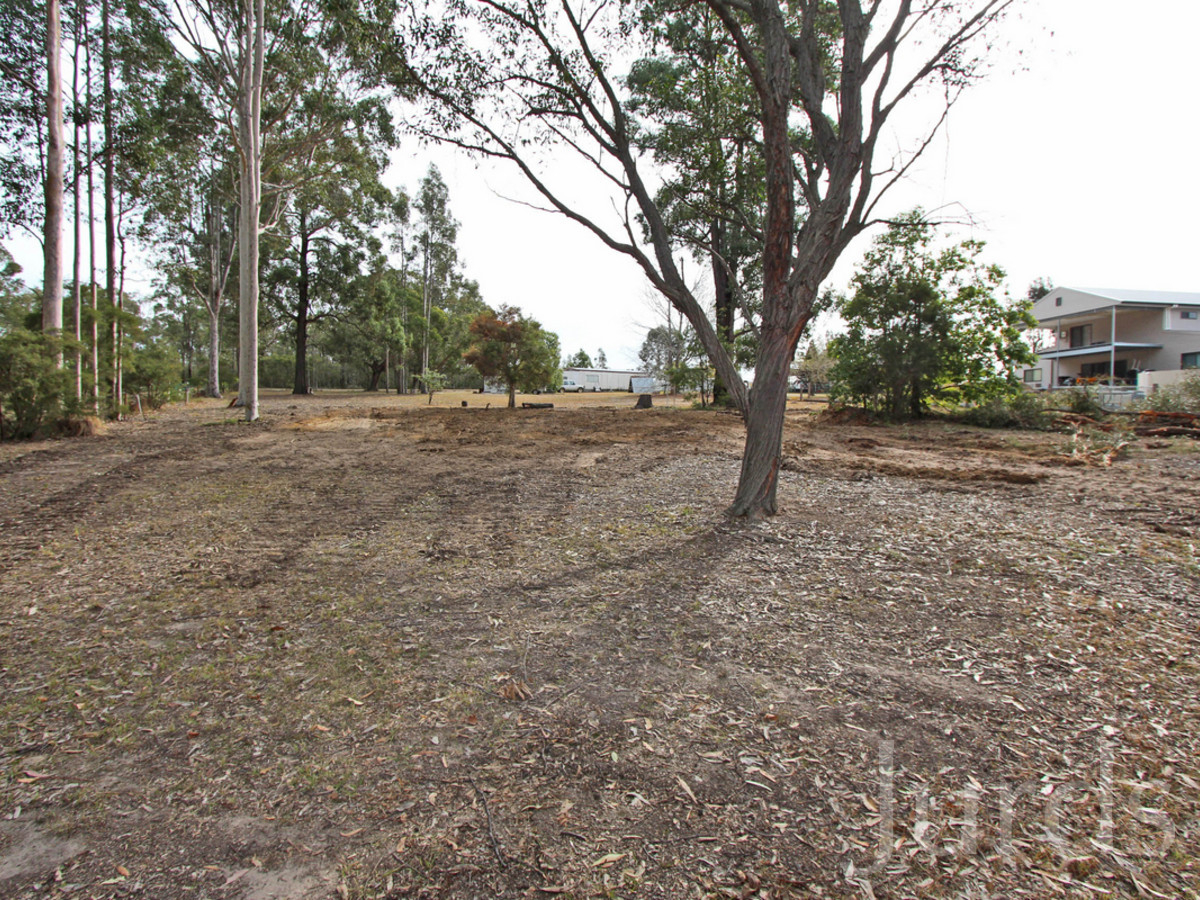 REGISTERED 1/2 ACRE VACANT BLOCK