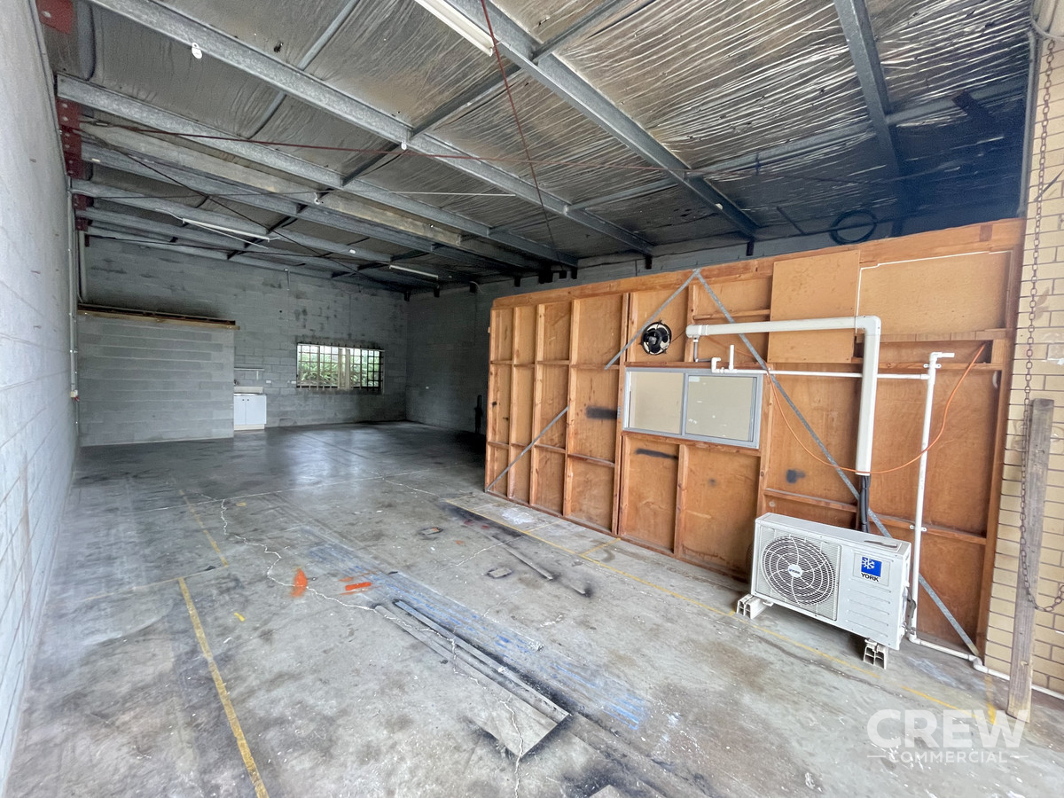 Secure storage area - vacant and ready - Crew Commercial
