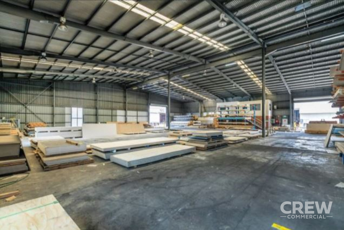 2,117sqm Highly Functional Clearspan Warehouse - Crew Commercial