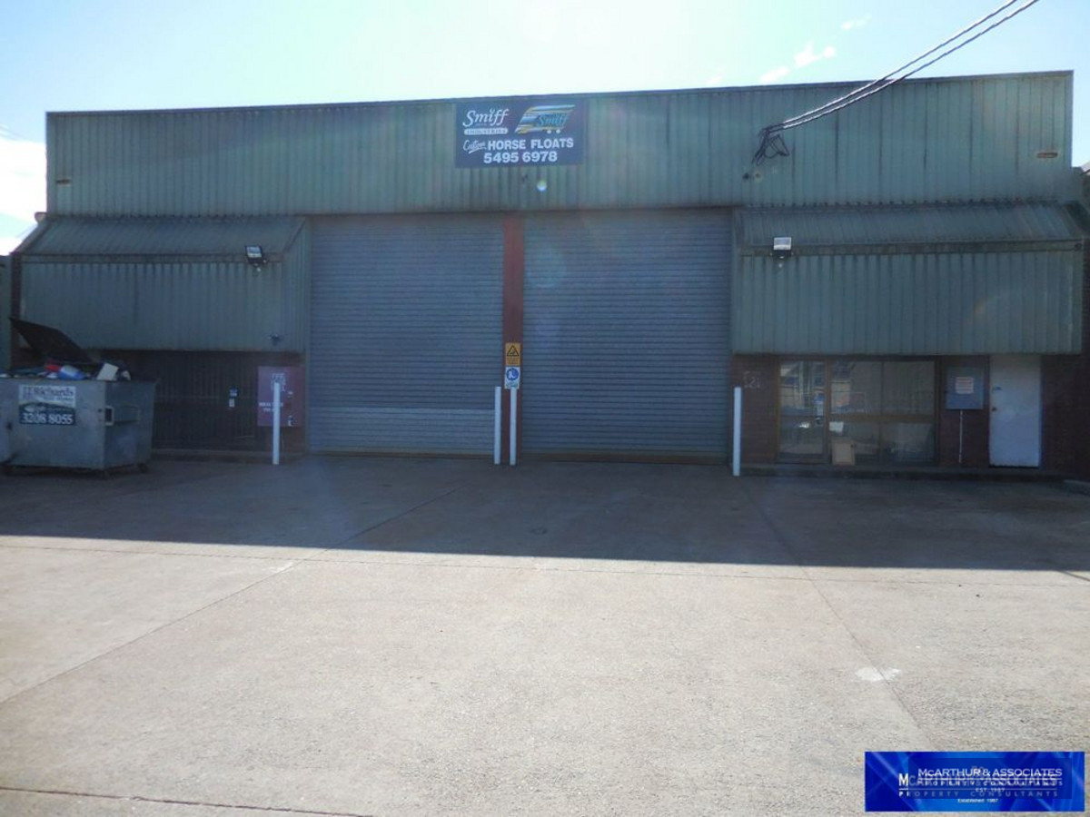 FREE STANDING WAREHOUSE WITH LOCKABLE HARDSTAND CABOOLTURE | McArthur ...
