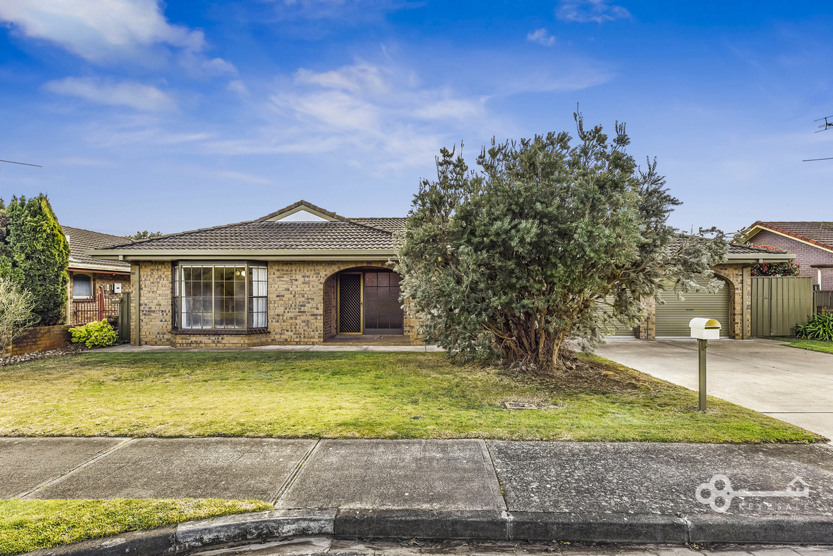 BEAUTIFULLY RENOVATED 3BR SOLID BRICK HOME! - Key2Sale