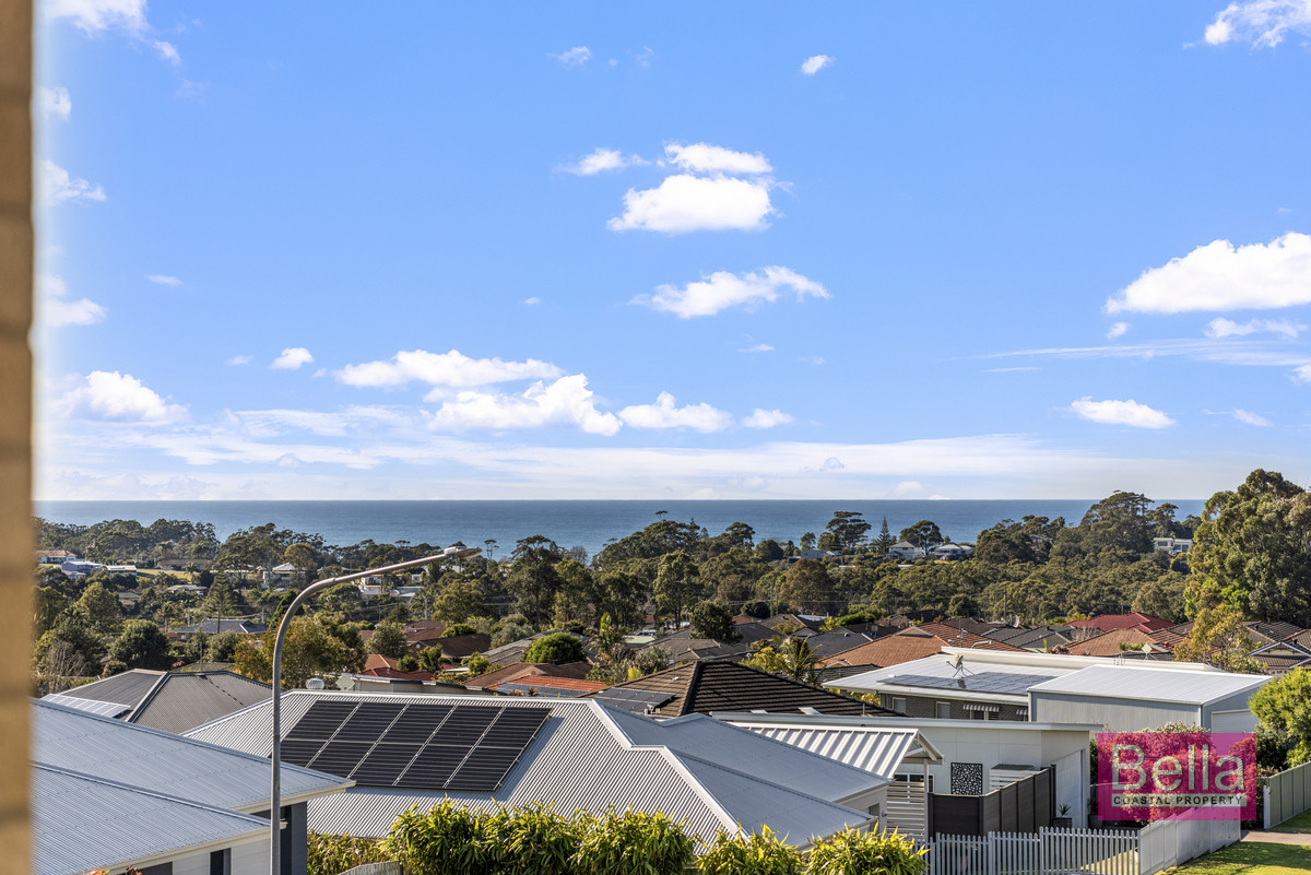 | Ocean views with dual street frontage