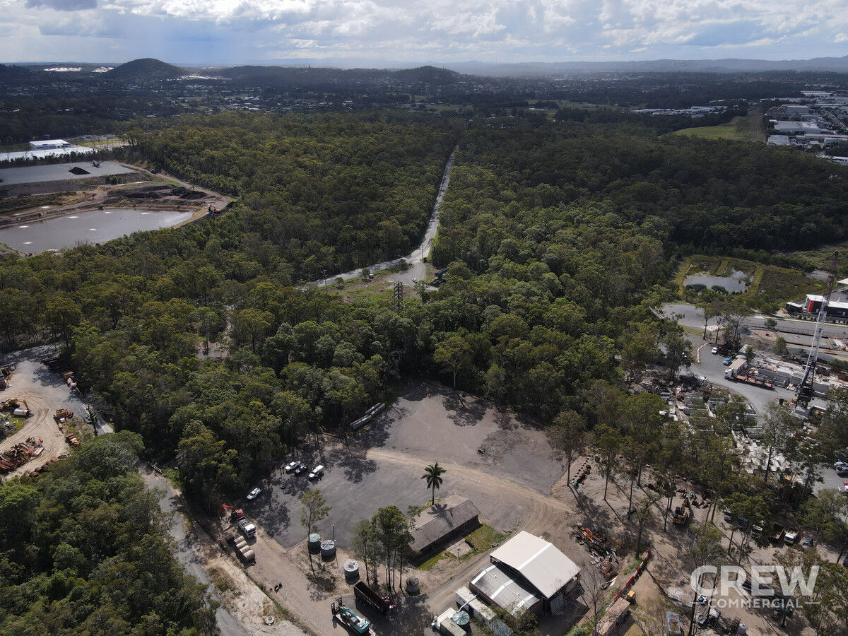 4,000SQM High Impact Zoned Hardstand with House - Crew Commercial